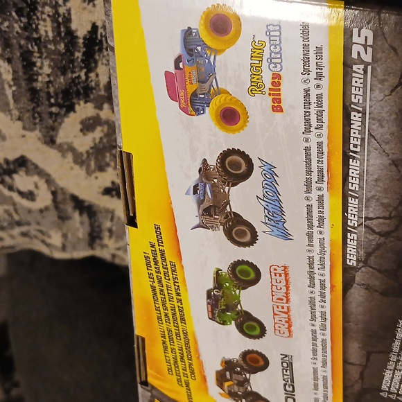 Spinmaster Monster Jam | Toys | Monster Jam Digatron Toy Truck Black ...